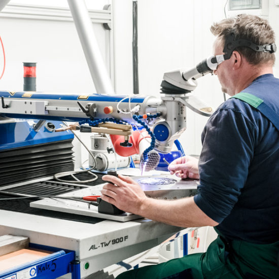 ALPHA Laser - L & A GmbH